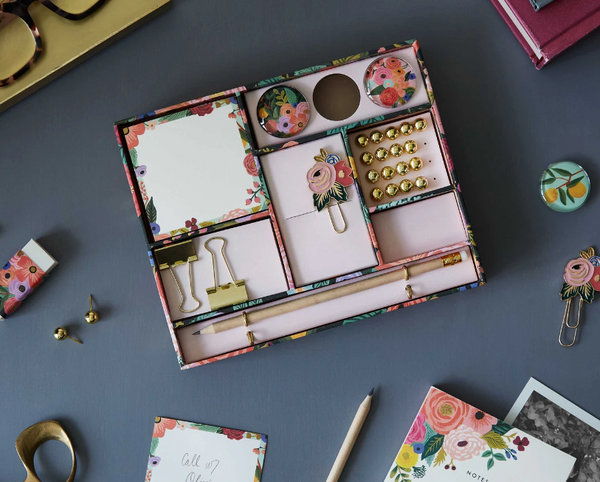 Garden Party Tackle Box - Humana